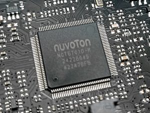 ROG Strix X870E-E Gaming WiFi開箱試用，AMD Ryzen 9000處理器最佳適配夥伴 - ioioTimes 科技世代